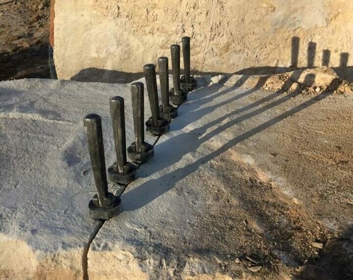 Your Guide to Splitting Stone Using Wedges and Shims - DIAMACH Pty Ltd